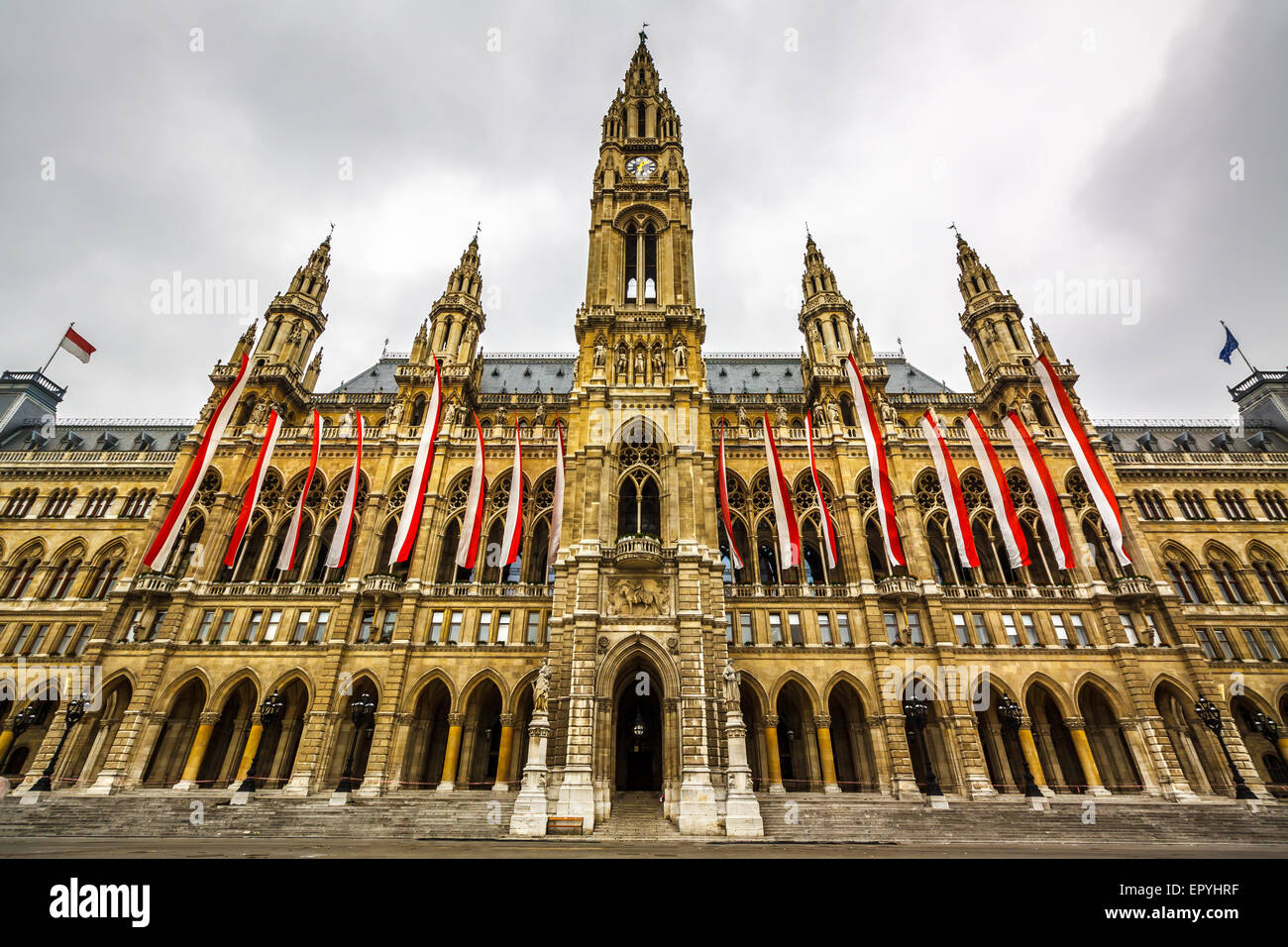 Vienna Wiener Rathaus High Resolution Stock Photography and Images - Alamy