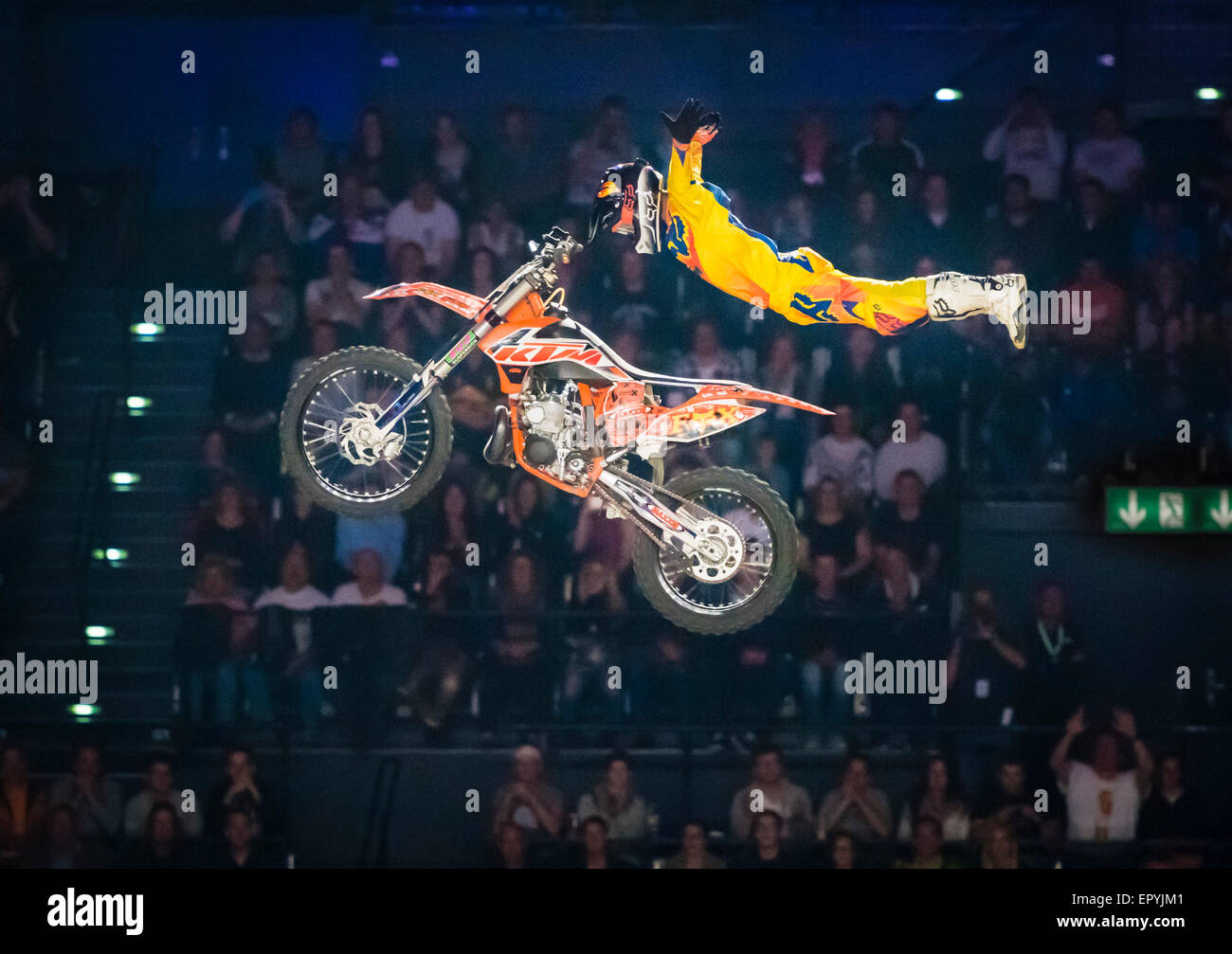 Freestyle motocross fmx stunt bike hi-res stock photography and images ...