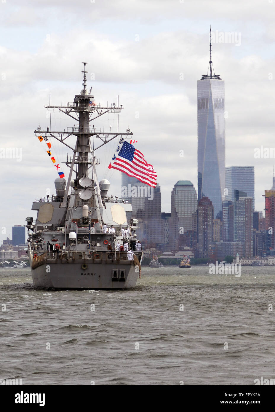 Uss barry hi-res stock photography and images - Alamy