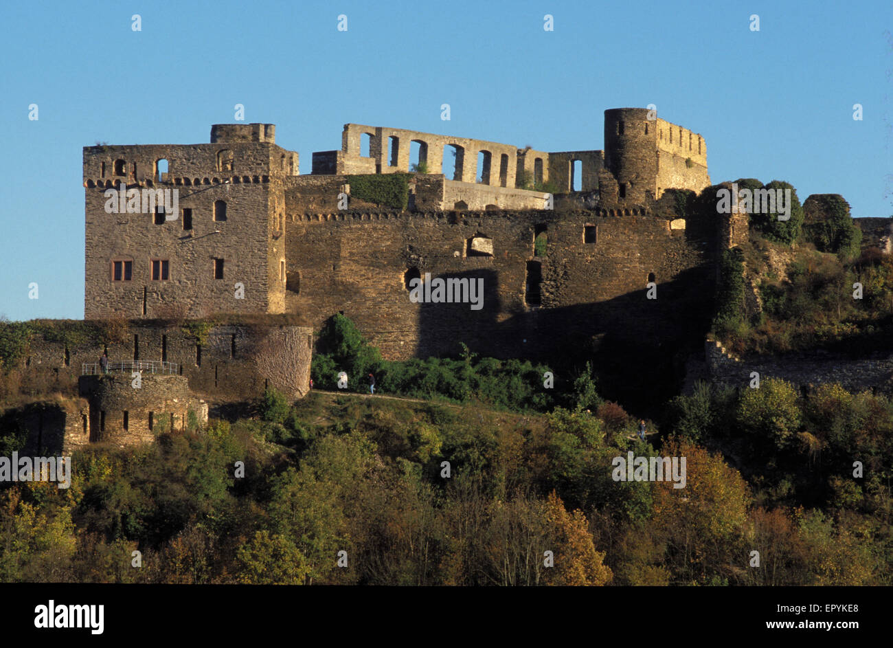 Schloss burg rheinfels hi-res stock photography and images - Alamy