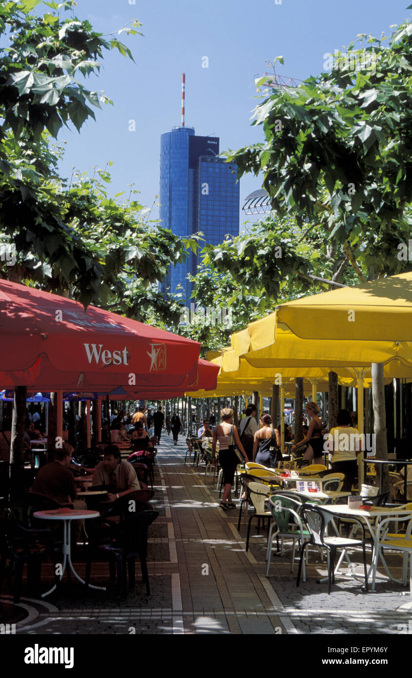 Frankfurt zeil shopping street hi-res stock photography and images - Alamy