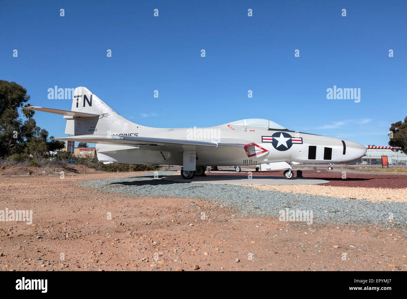 Grumman F9 Cougar of the USMC Stock Photo - Alamy