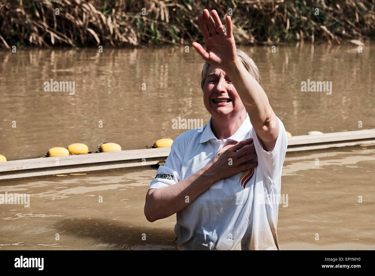Qasr el-Yahud, Israel. 23rd May 2015. Devote Christians are baptized in ...