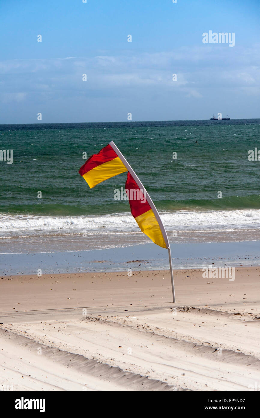 Surf warning flag hi-res stock photography and images - Alamy