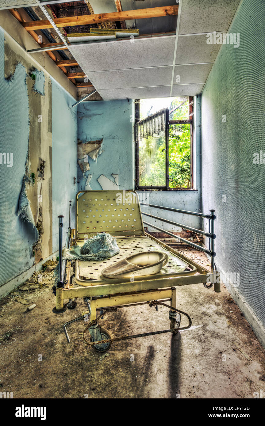 Hopital interior hi-res stock photography and images - Alamy