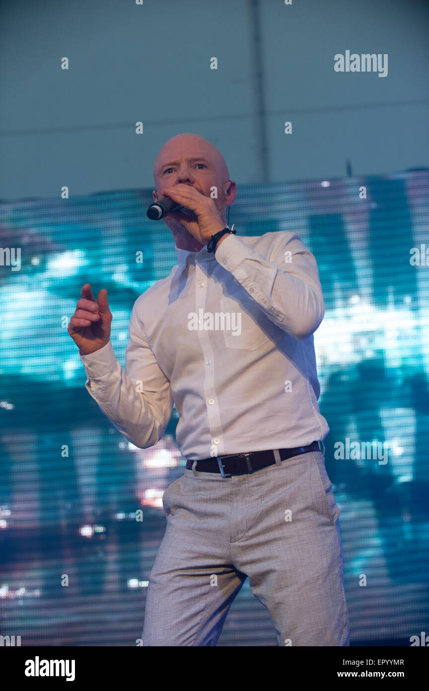 Richard coles communards hi-res stock photography and images - Alamy