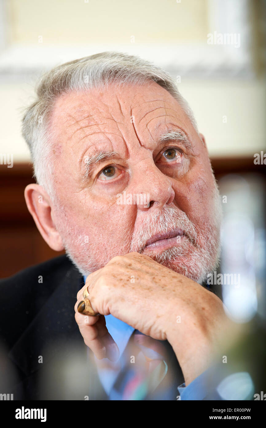Terry Waite at the Oldie Literary Lunch 19/5/15 Stock Photo - Alamy