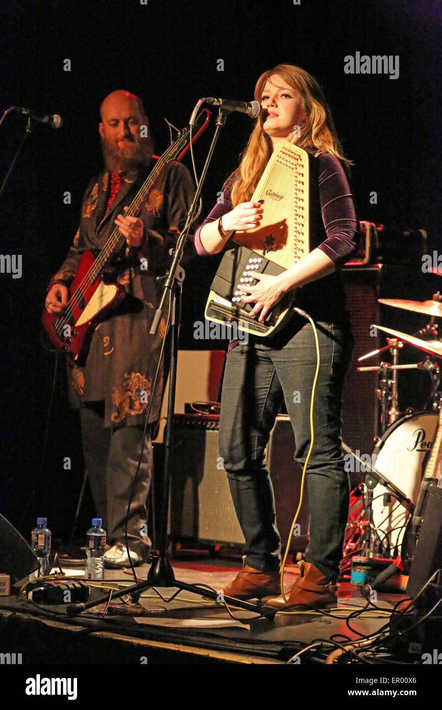 Mary black singer ireland hi-res stock photography and images - Alamy