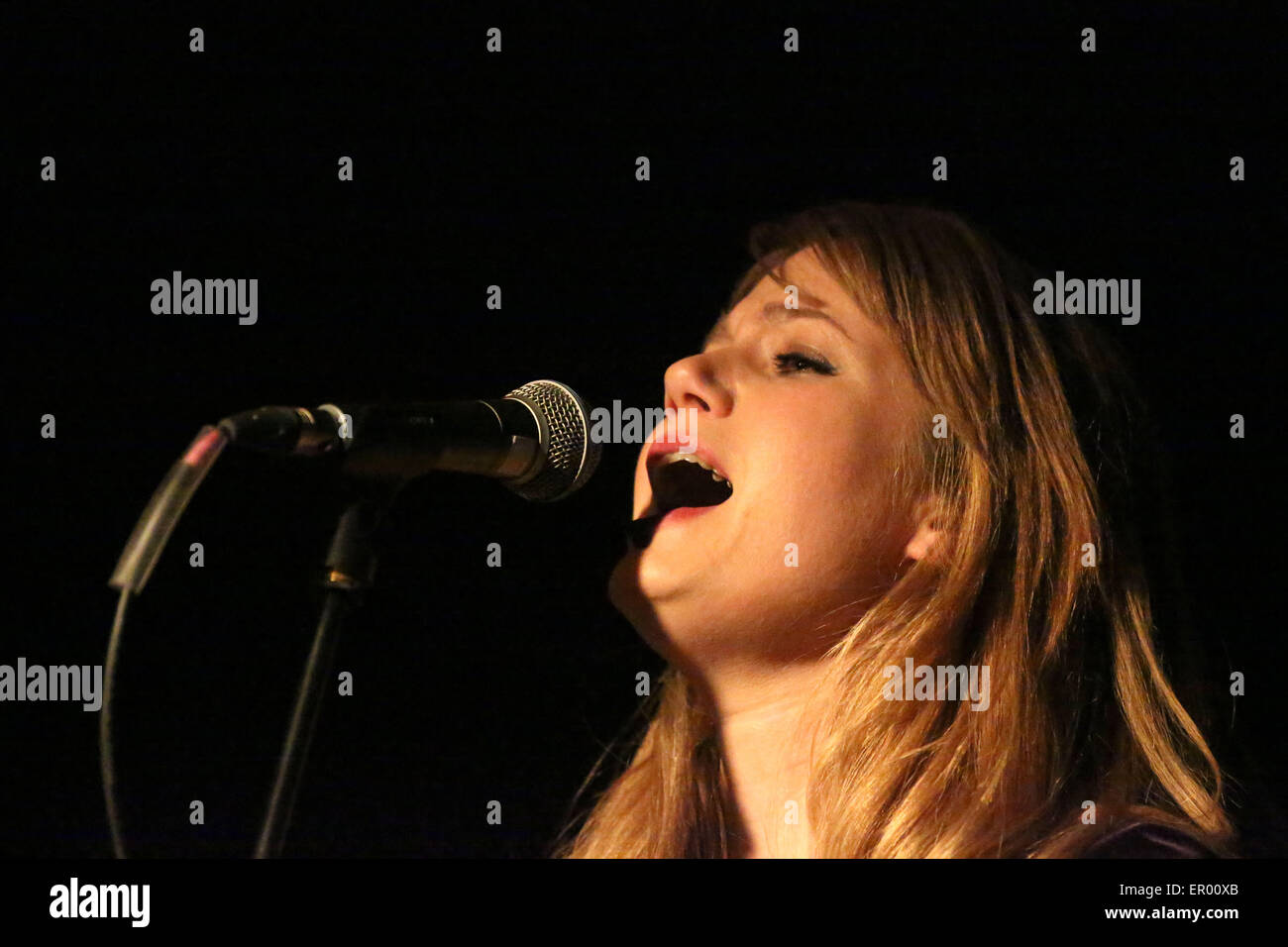 Mary black singer ireland hi-res stock photography and images - Alamy