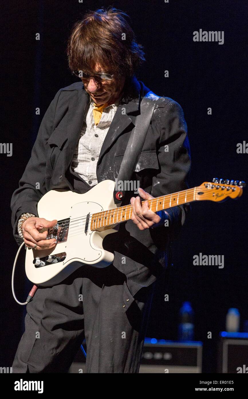 The jeff beck group hi-res stock photography and images - Alamy