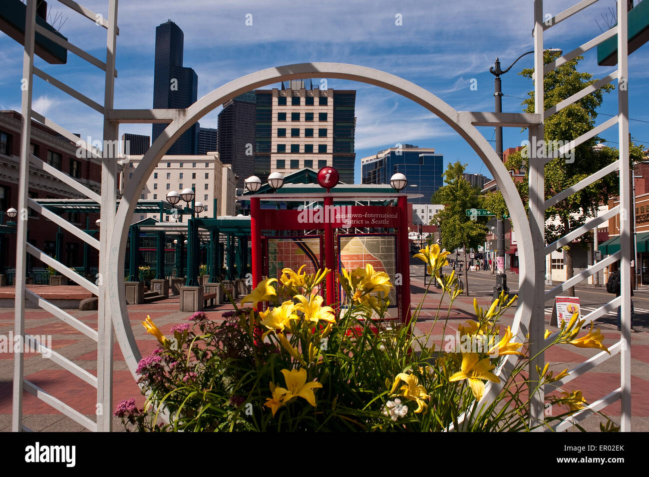 Downtown Seattle King Street Train Station and park Stock Photo - Alamy