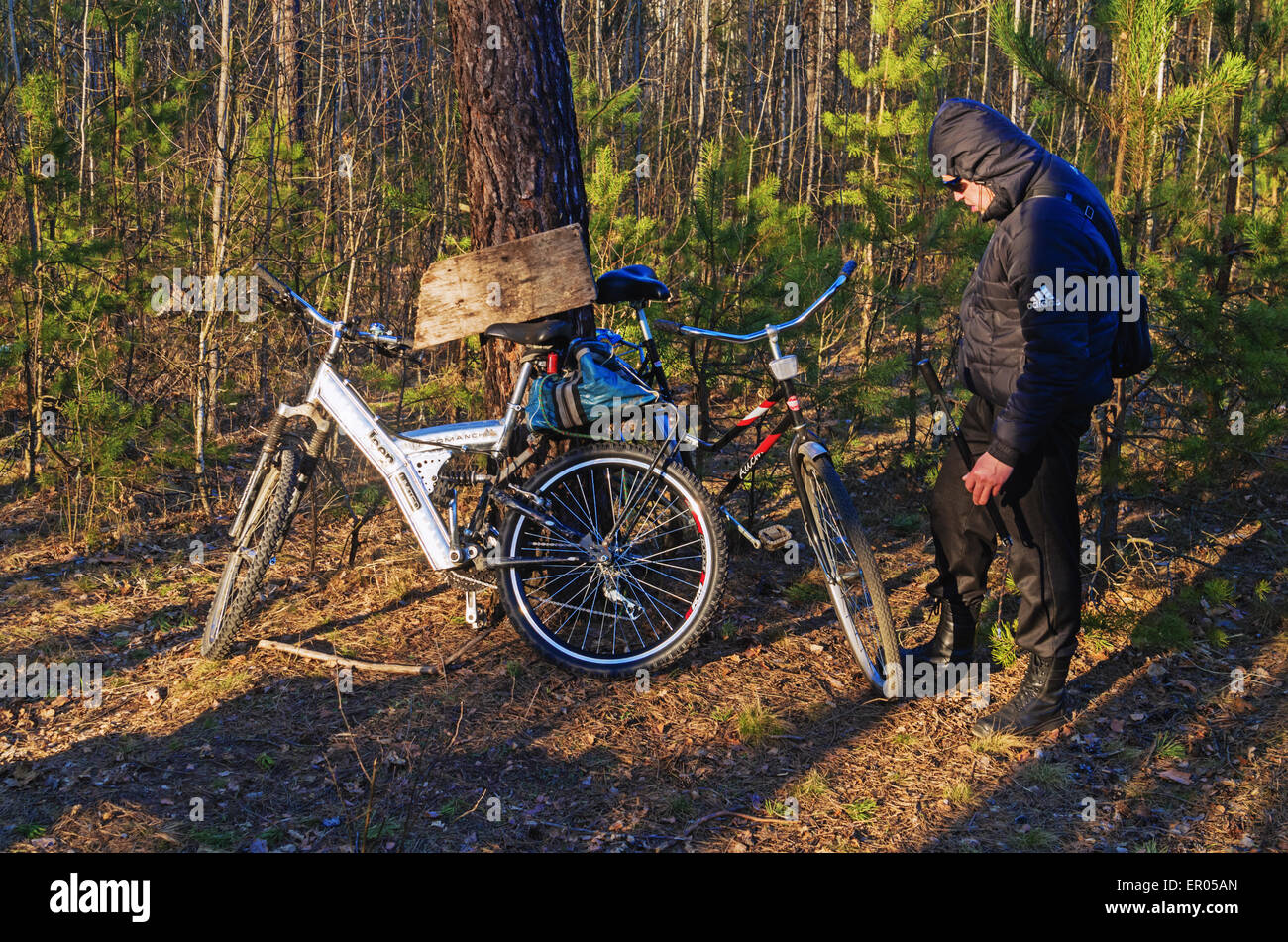 Travel on the spring road on the bike Stock Photo - Alamy