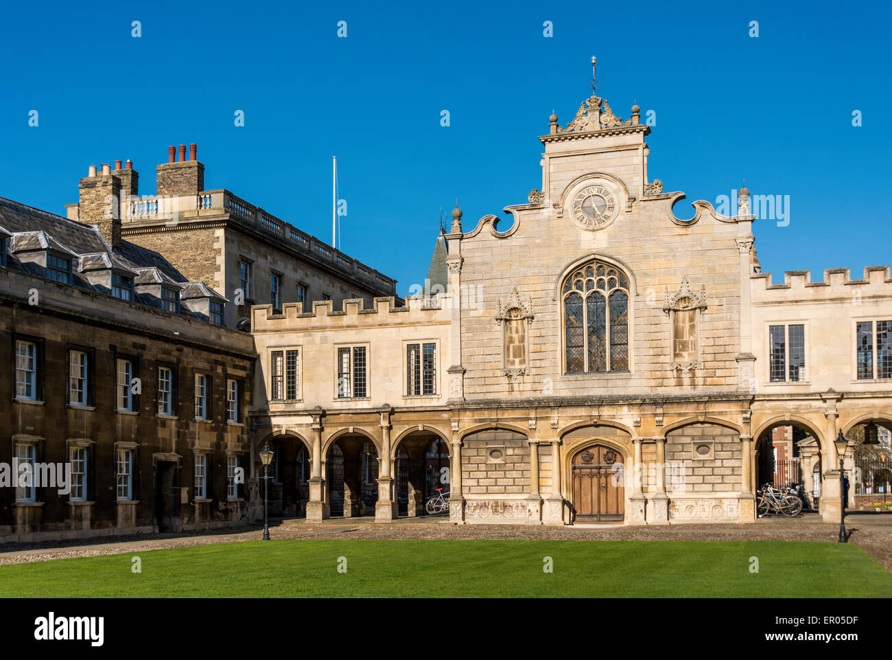 Peterhouse college university of cambridge hi-res stock photography and ...