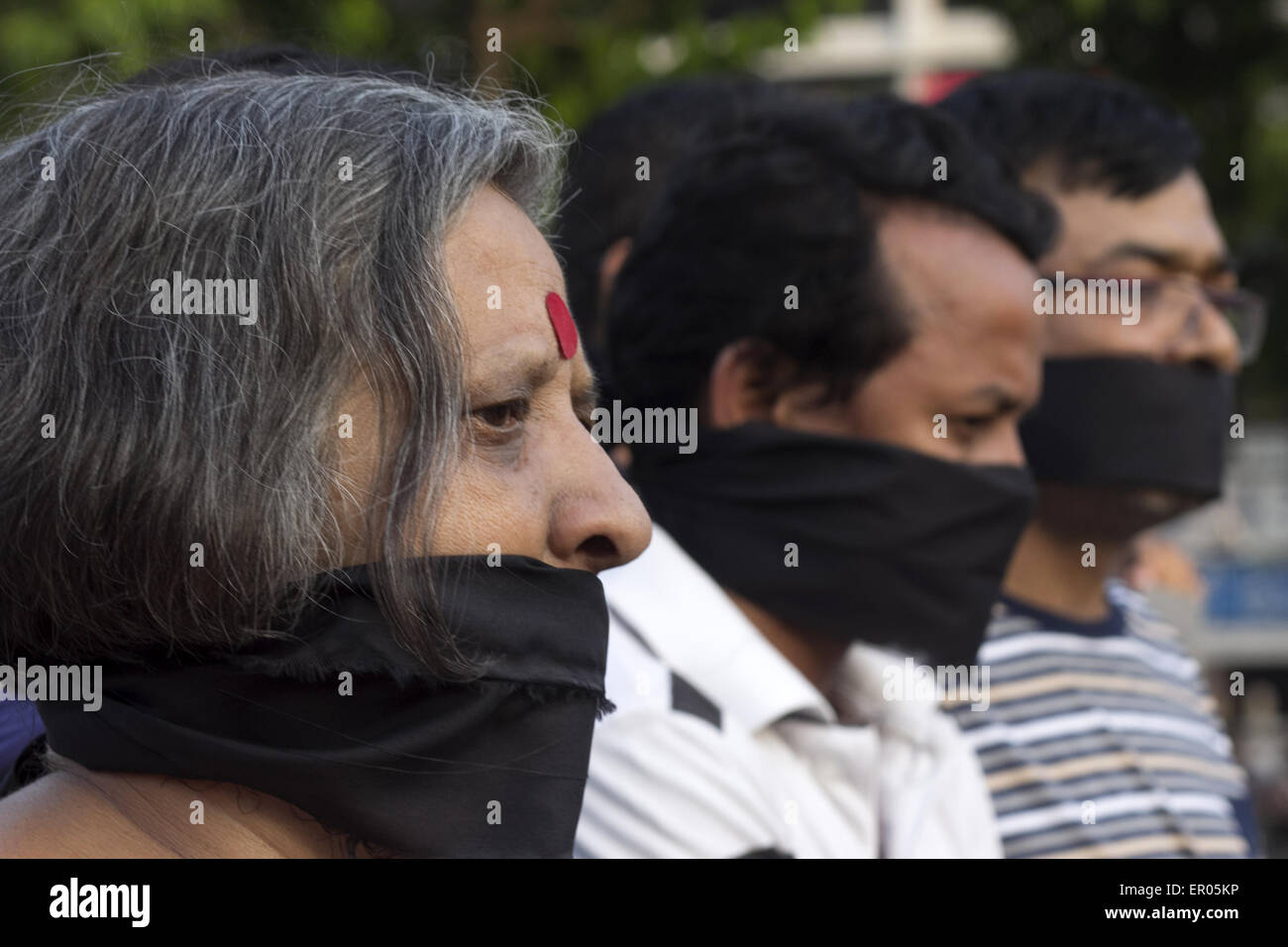 Dhaka, Bangladesh. 23rd May, 2015. DHAKA, BANGLADESH - May 23 : A group ...