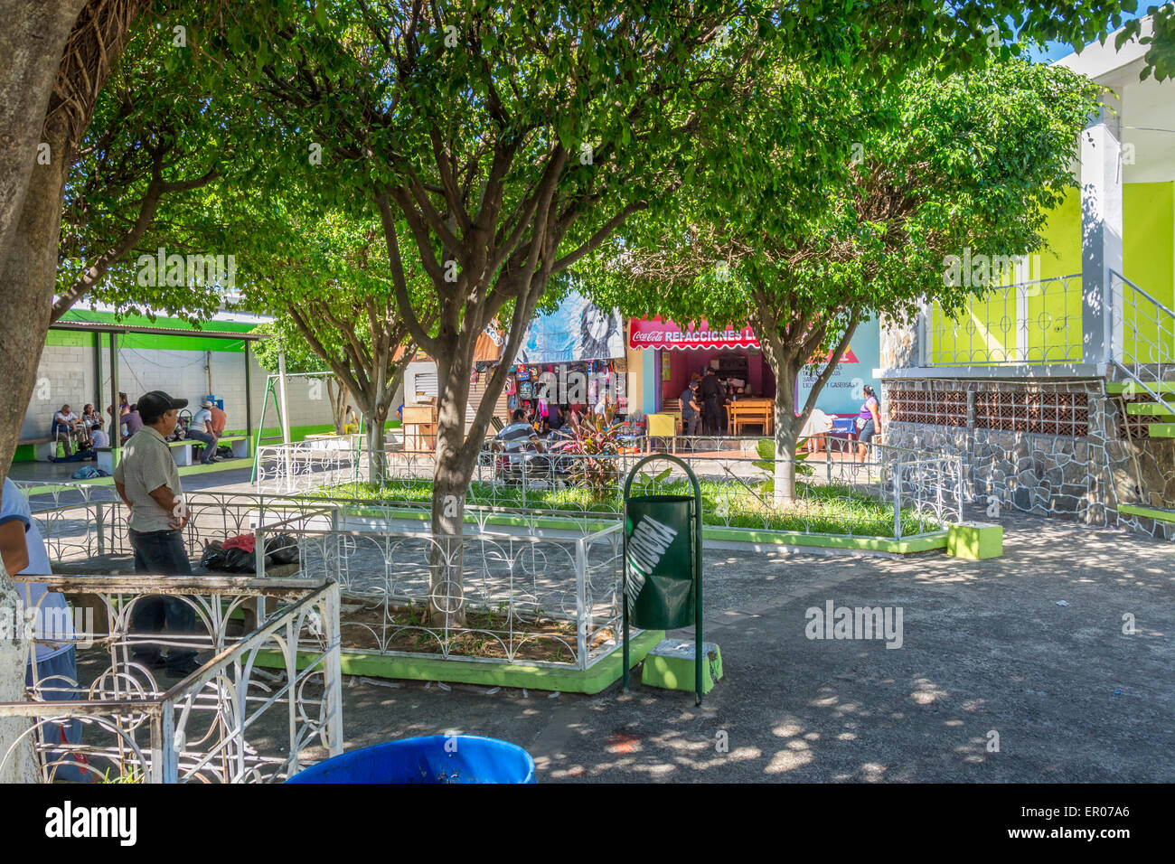 Central park in Chiquimulilla Guatemala Stock Photo - Alamy
