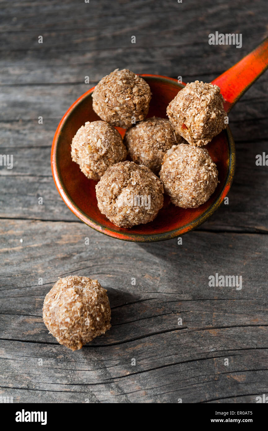 Raw snacks with nuts and seeds Stock Photo - Alamy