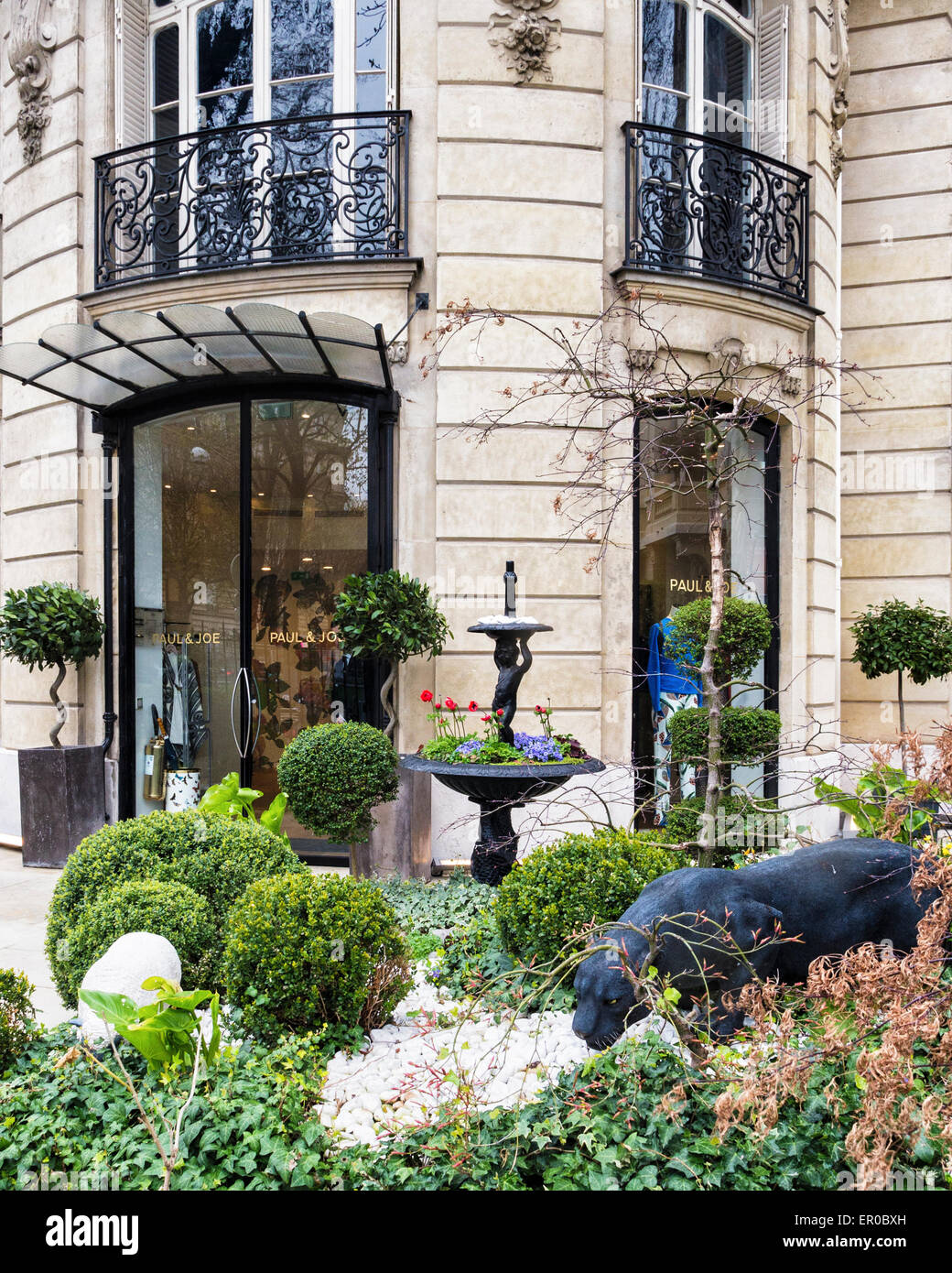 Paul and Joe Designer clothing store and garden, Avenue Montaigne ...