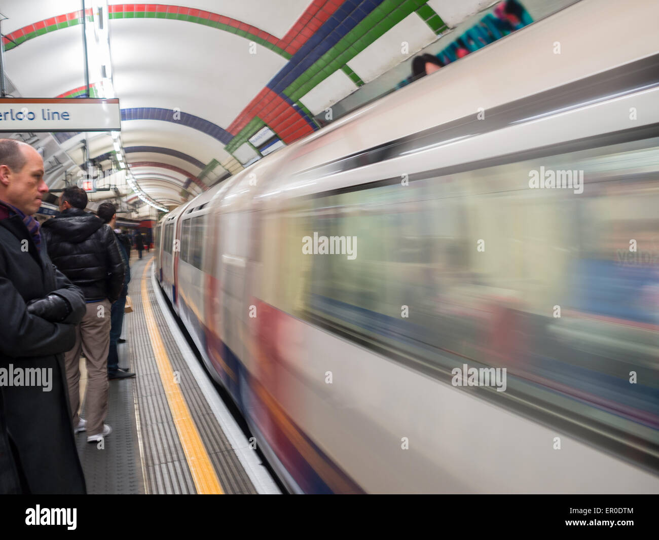 Commuters train movement hi-res stock photography and images - Alamy