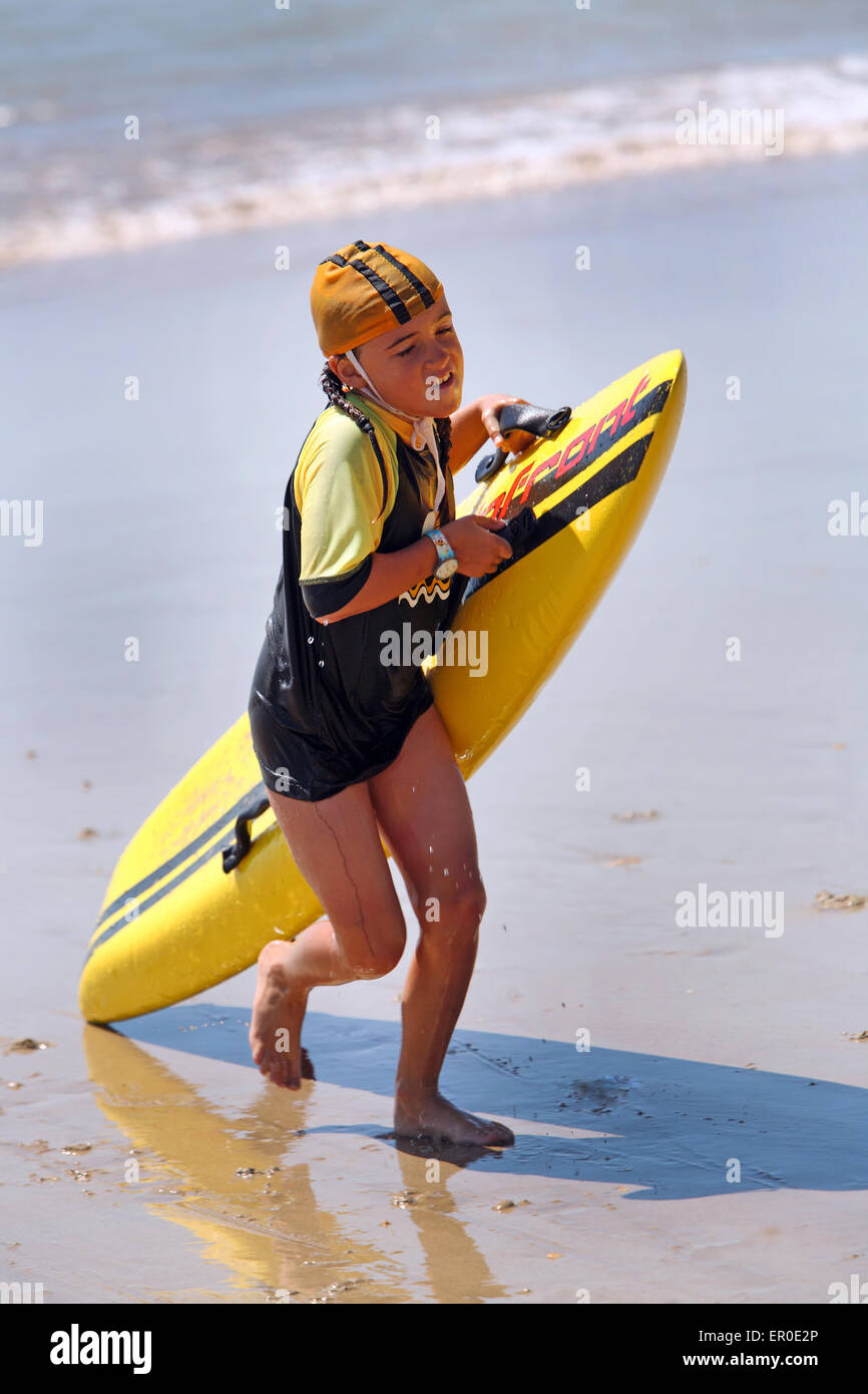 Children surfing australia wave hi-res stock photography and images - Alamy