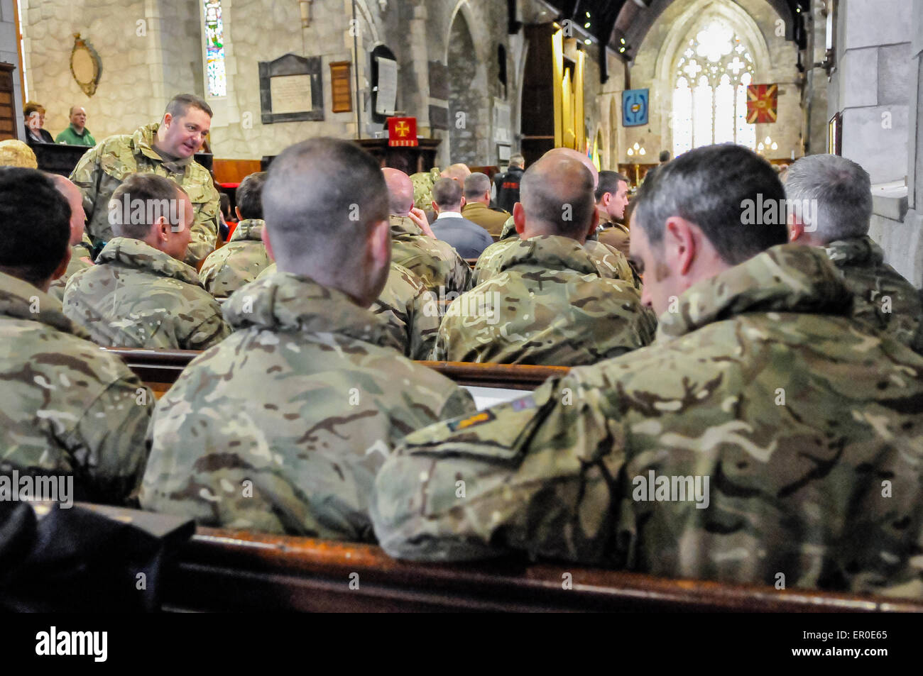Sitting in church pew hi-res stock photography and images - Alamy