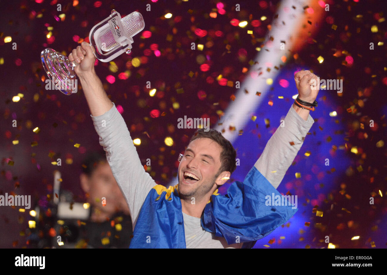Vienna, Austria. 23rd May, 2015. dpatopbilder Mans Zelmerlow ...