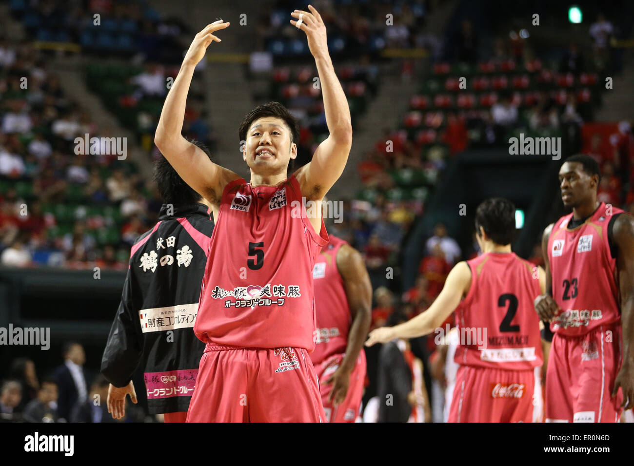 Ariake Coliseum, Tokyo, Japan. 23rd May, 2015. Shigehiro Taguchi ...