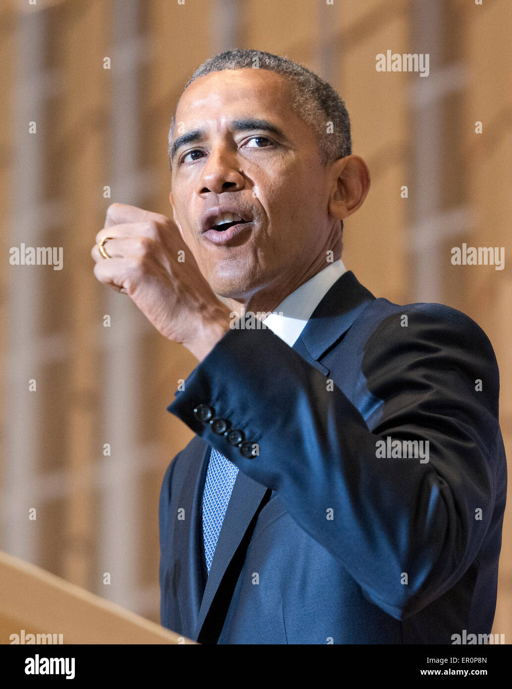 United States President Barack Obama visits Adas Israel Congregation in ...