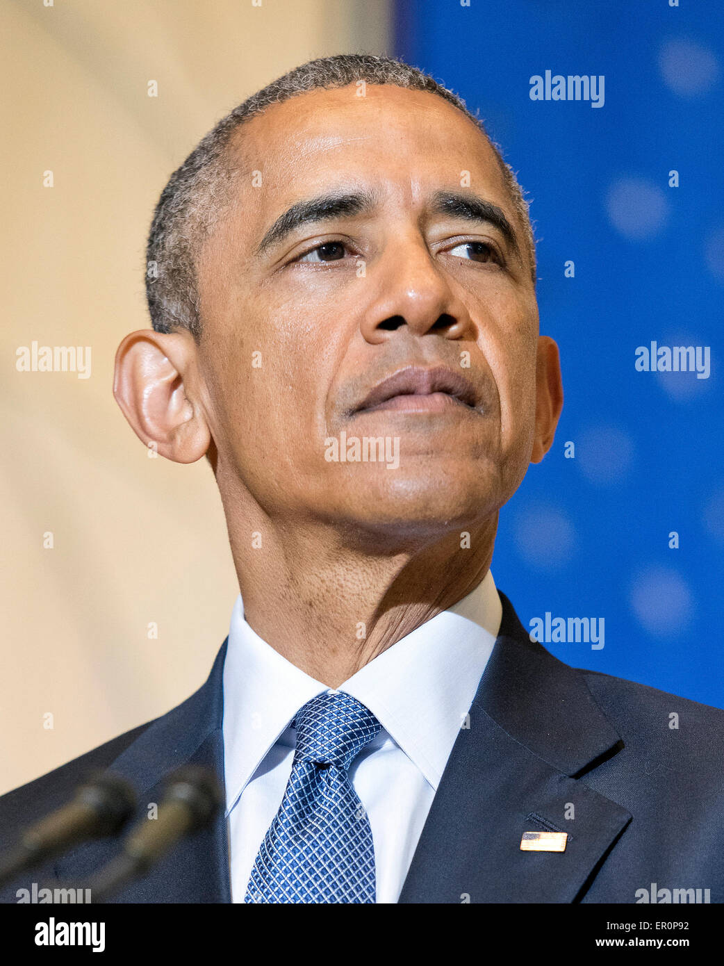 High ranking government officials hi-res stock photography and images ...