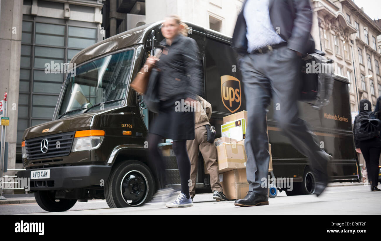 UPS Van Central London, United Parcel Service Stock Photo - Alamy