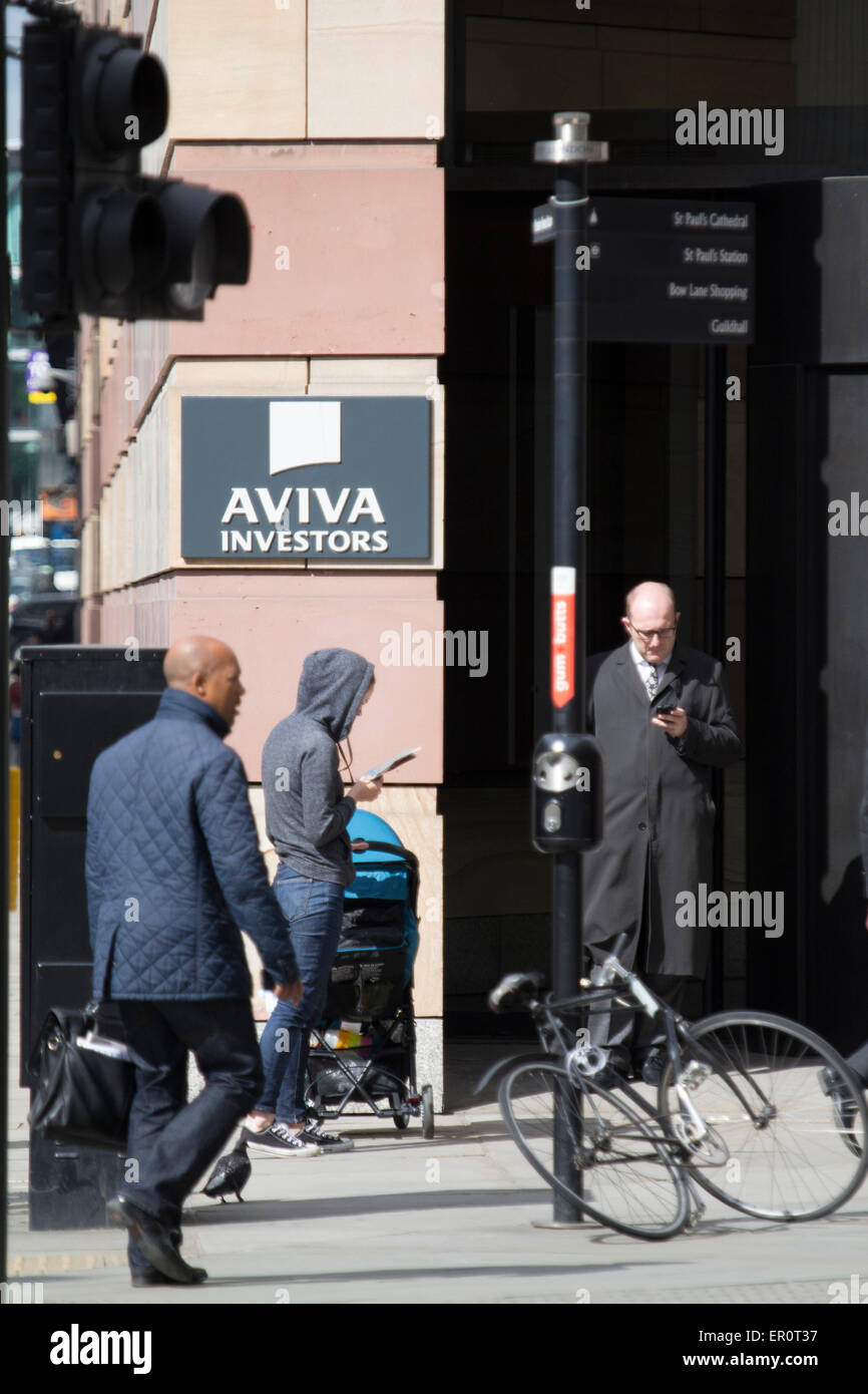 Aviva offices Poultry London Stock Photo - Alamy