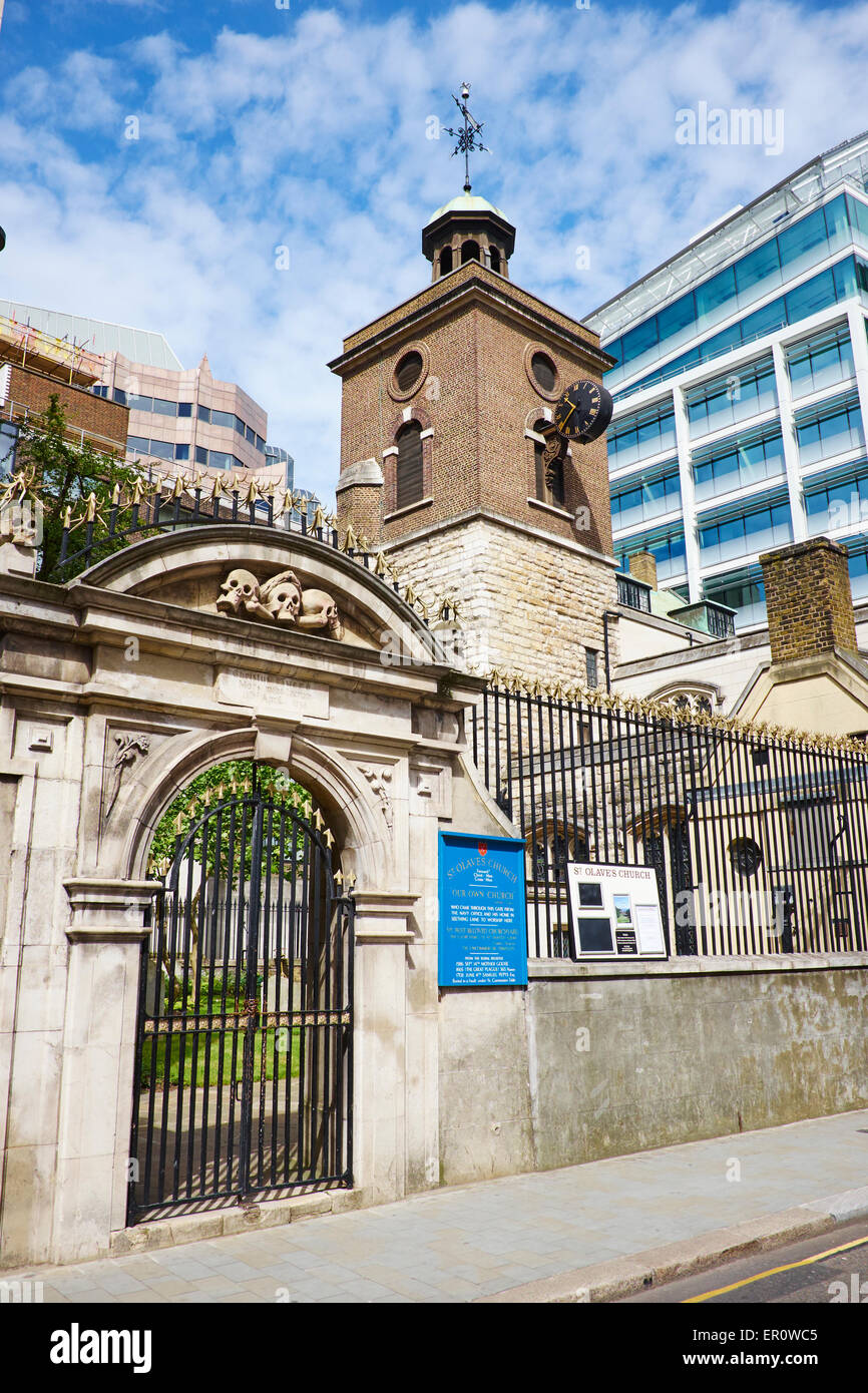 St Olaves London High Resolution Stock Photography and Images - Alamy