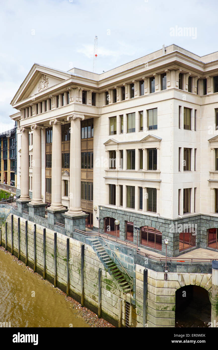 Vintners Hall Queens Street Place London UK Stock Photo - Alamy