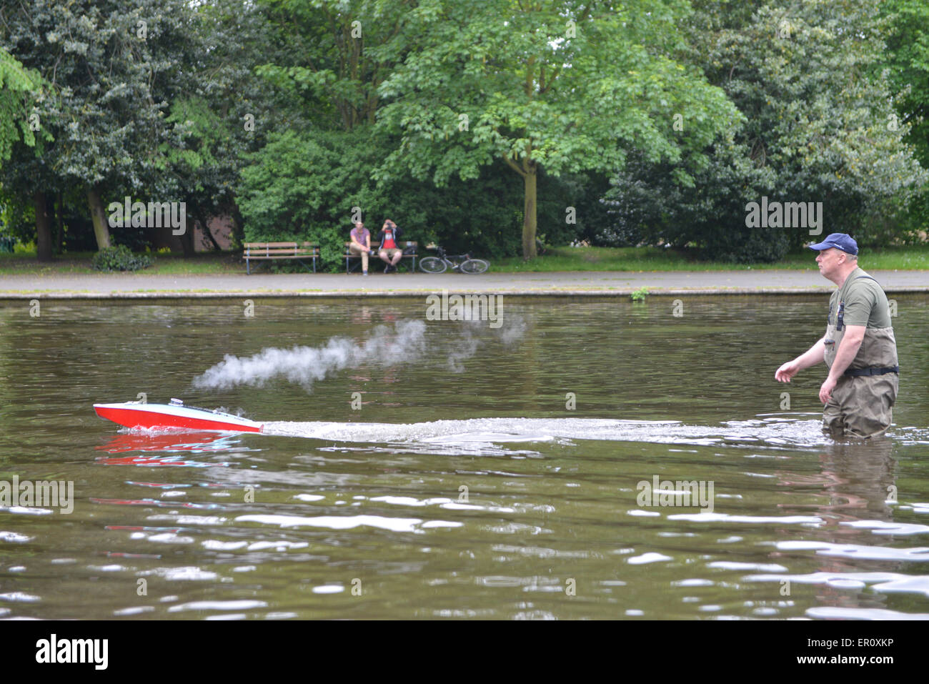 Victoria Park, London, UK. 24th May, 2015. Victoria Park, London, UK ...