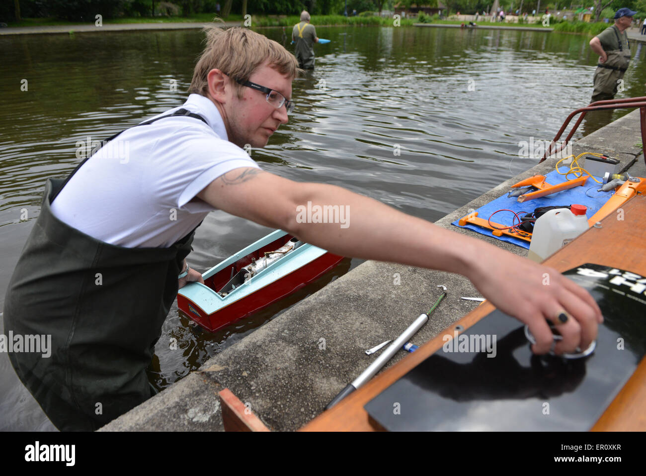 Model boat club hi-res stock photography and images - Alamy