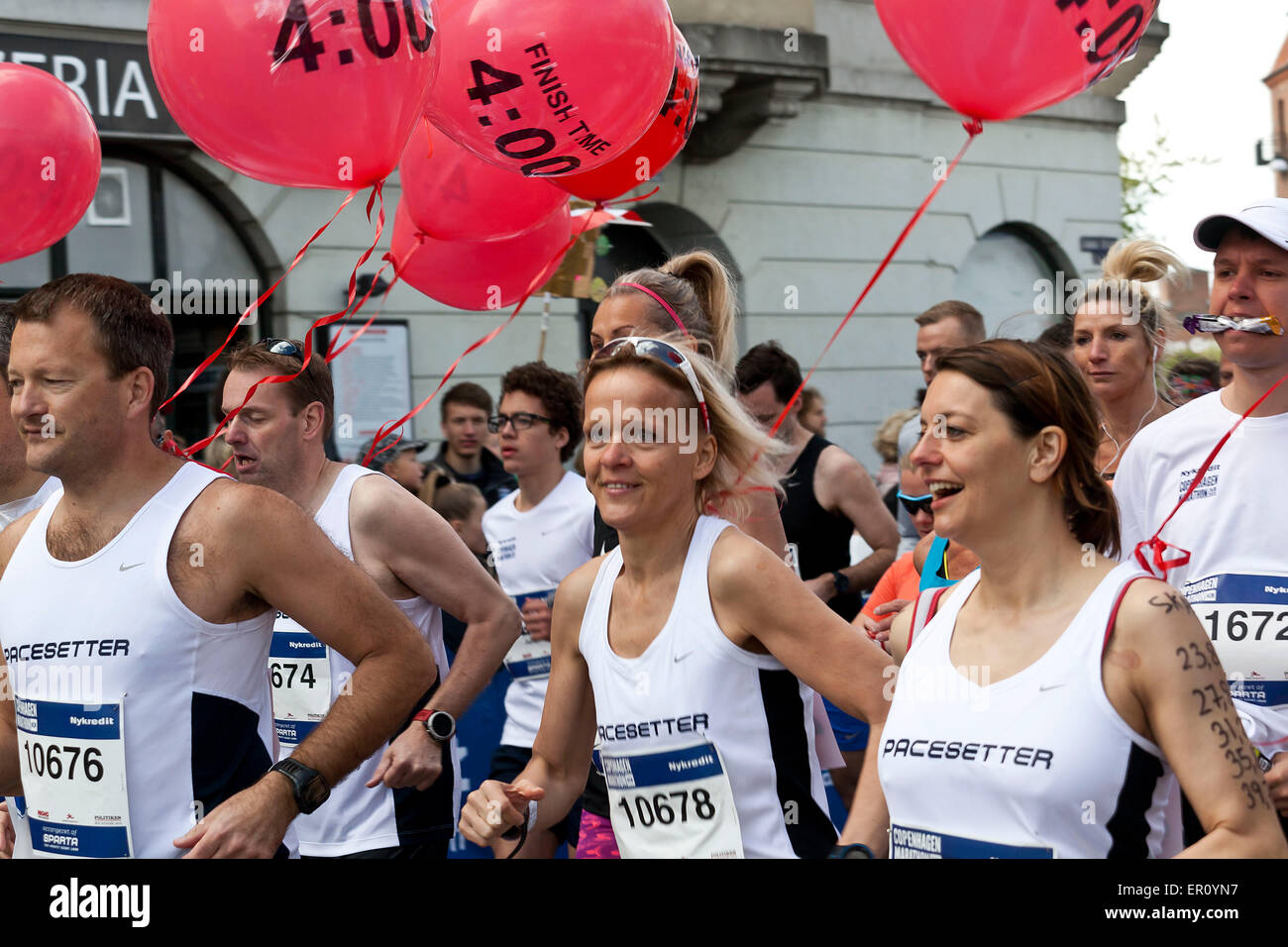 Copenhagen, Denmark. 24th May, 2015. Runners with a expected finishing ...