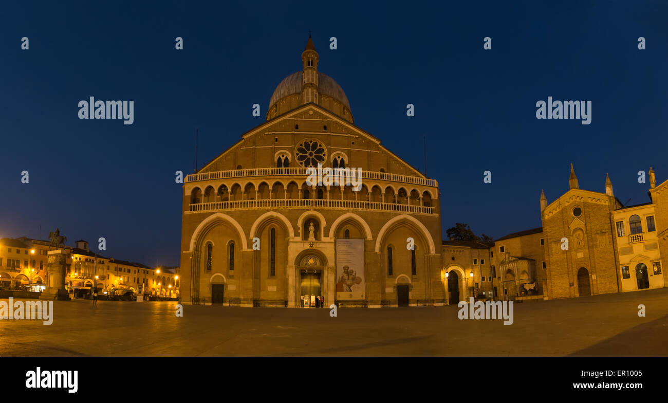 San Antonio di Padova church at night, Padova, Italy Stock Photo - Alamy