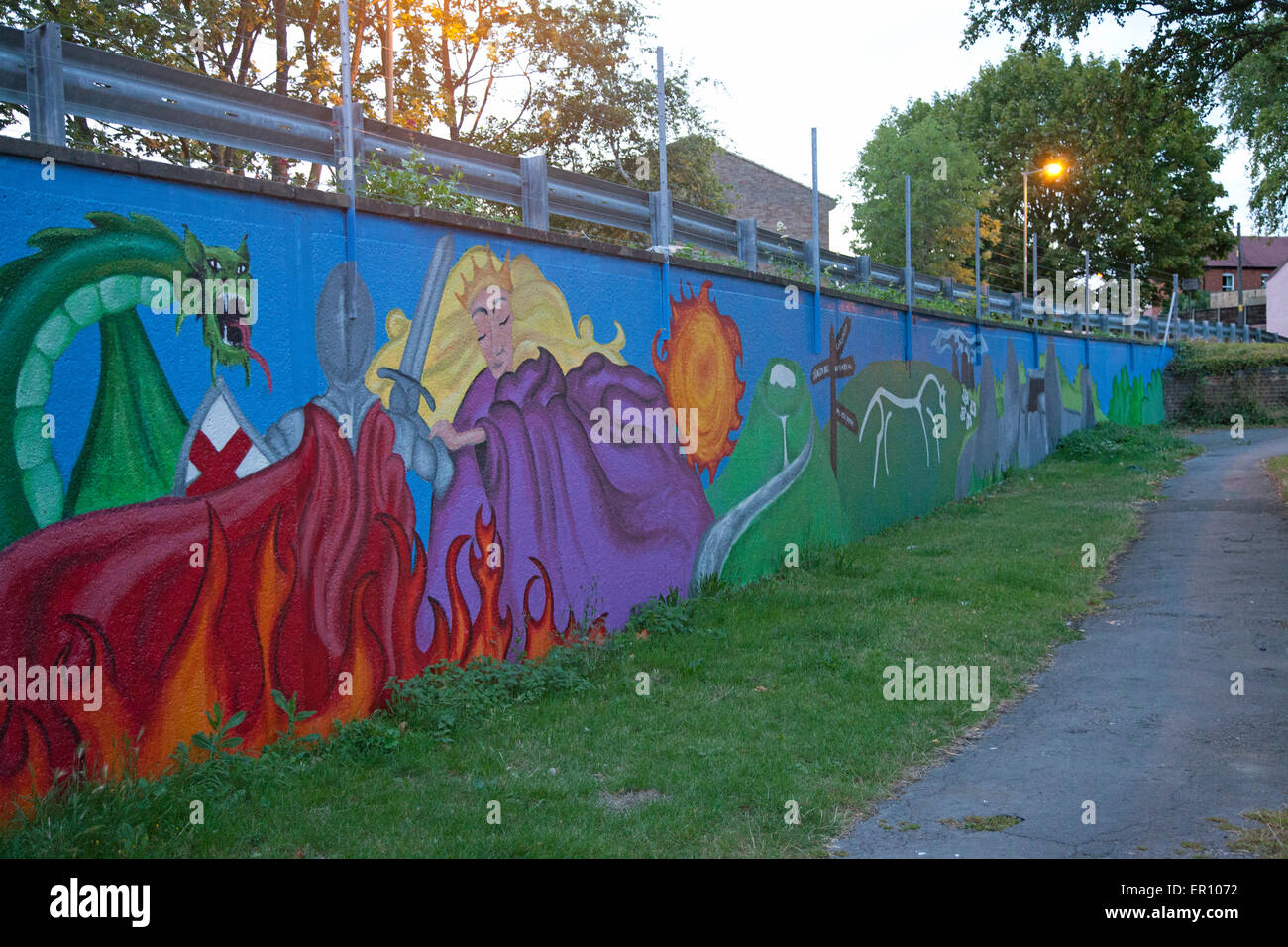 Underpass mural hi-res stock photography and images - Alamy