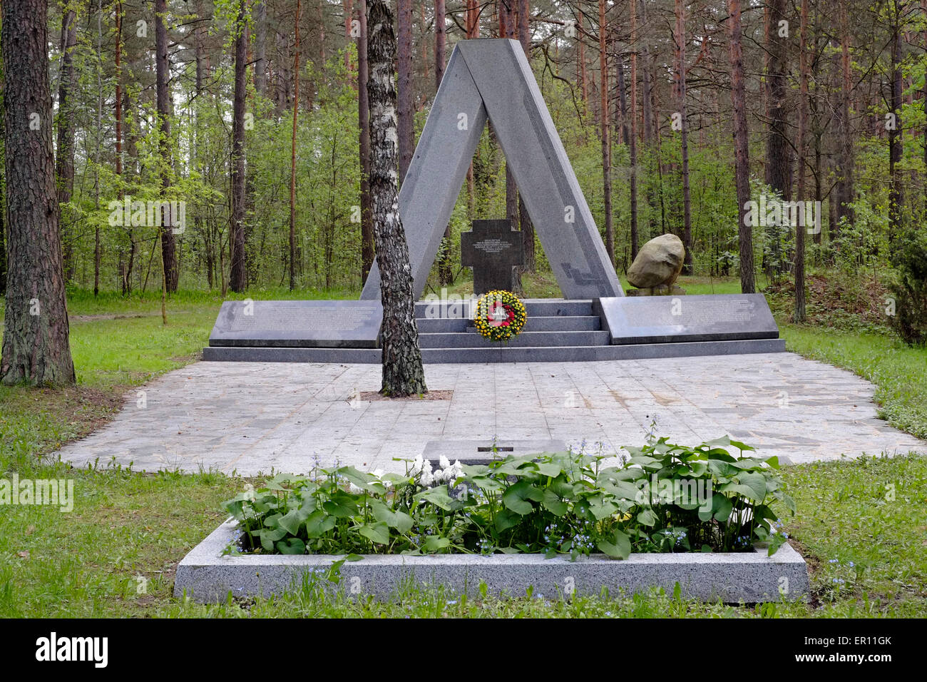 Memorial in forest hi-res stock photography and images - Alamy