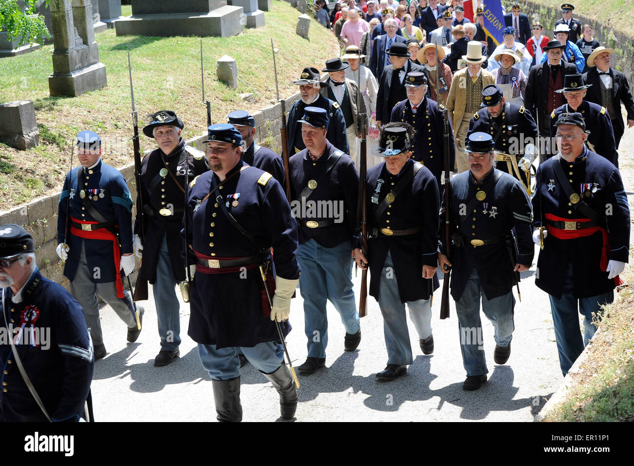 Philadelphia, Pennsylvania, USA. 24th May, 2015. Civil War re-enactors ...