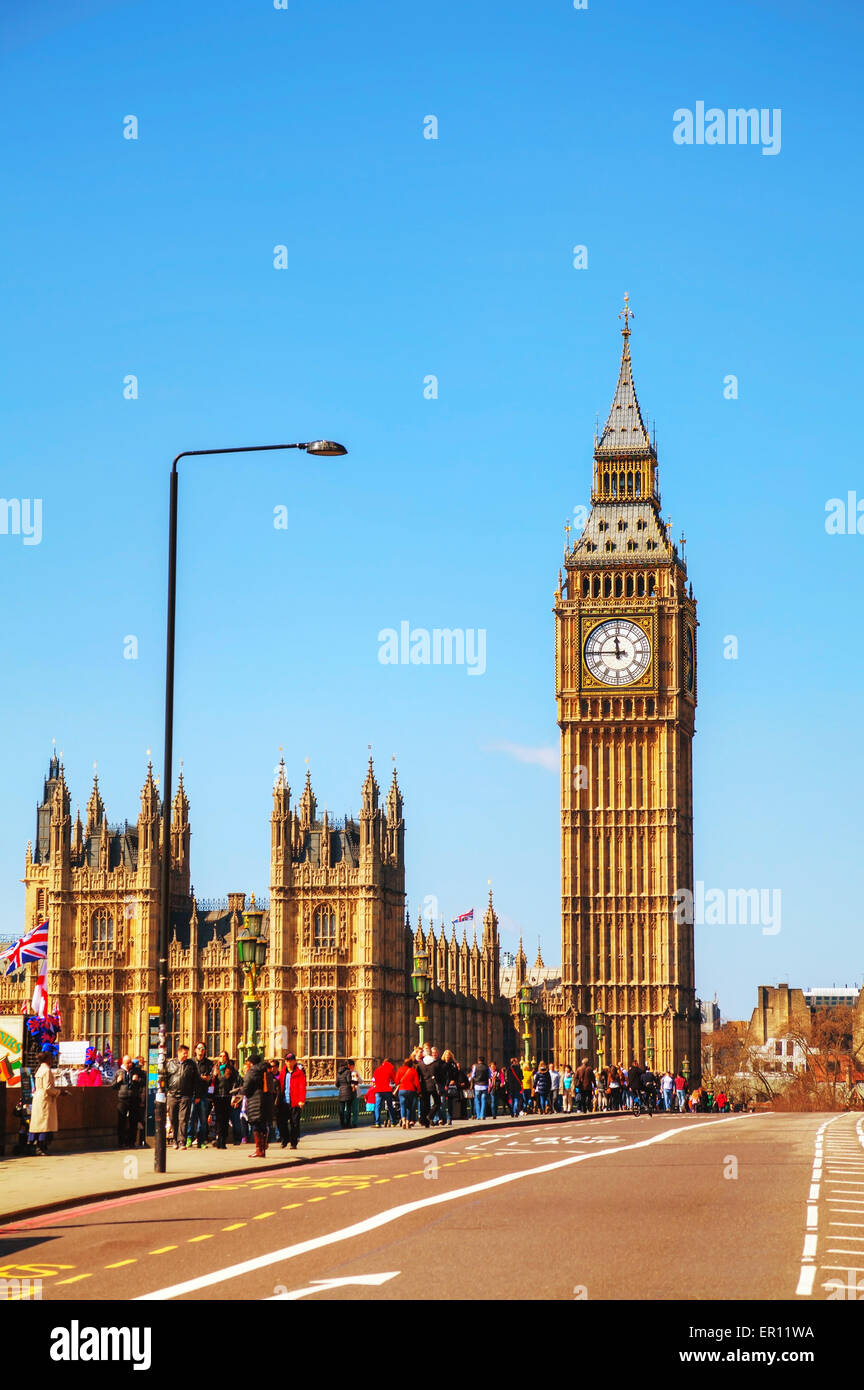 LONDON - APRIL 6: Overview of London with the Elizabeth Tower on April ...