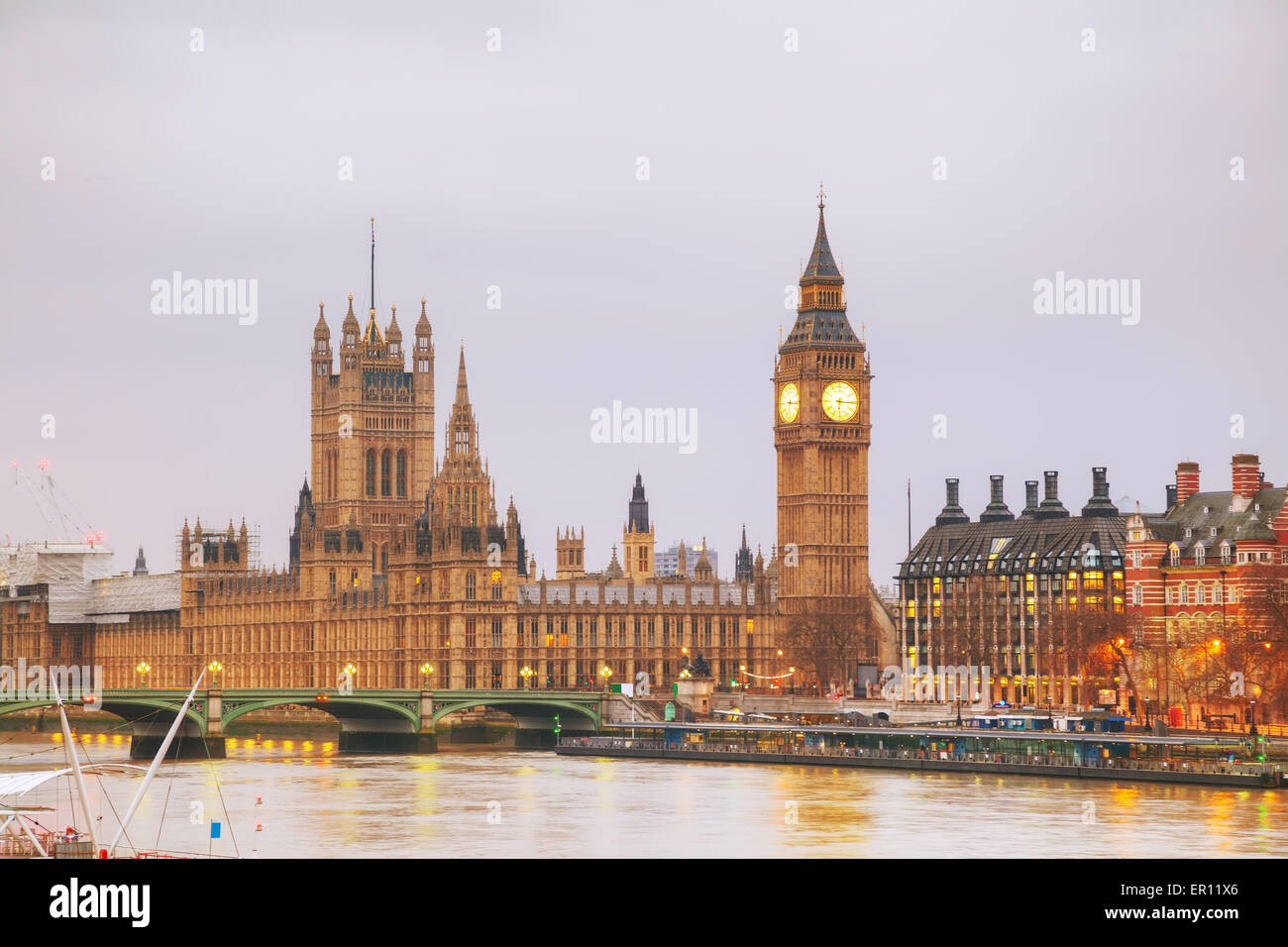London with the Clock Tower and Houses of Parliament in the morning ...