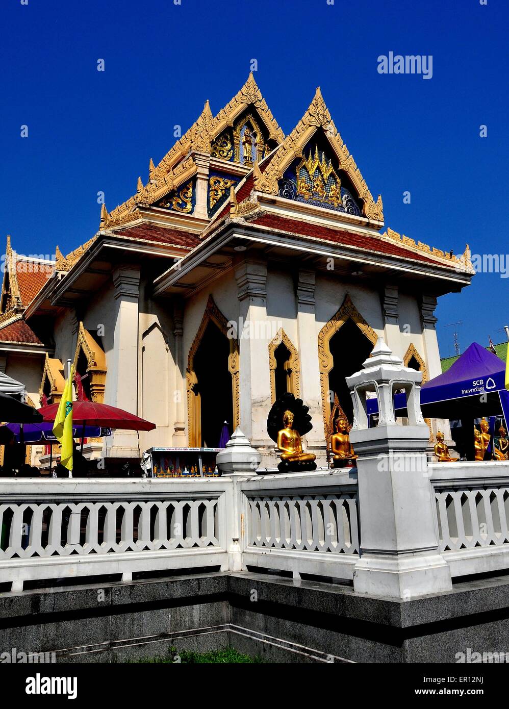 Bangkok, Thailand : Ubosot prayer hall with its gilded roofs at Wat ...