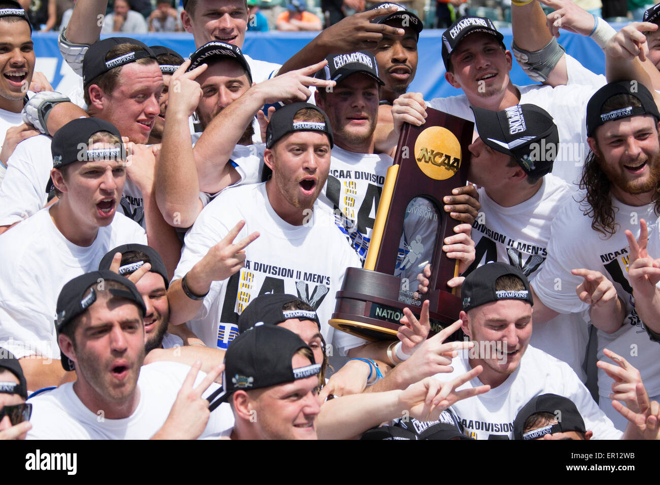 May 24, 2015: Limestone Saints celebrates with the trophy following the ...
