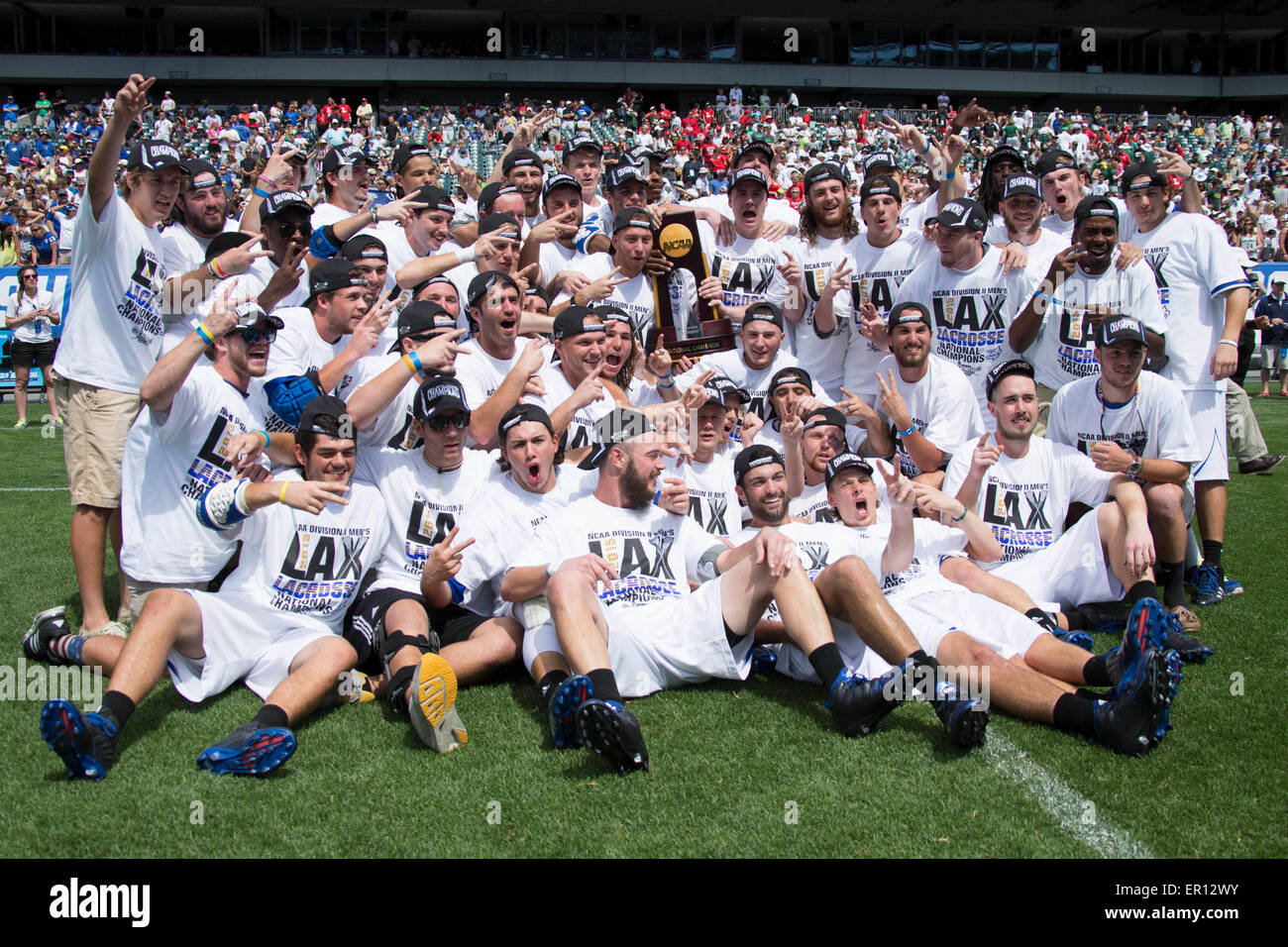 May 24, 2015: Limestone Saints celebrates with the trophy following the ...
