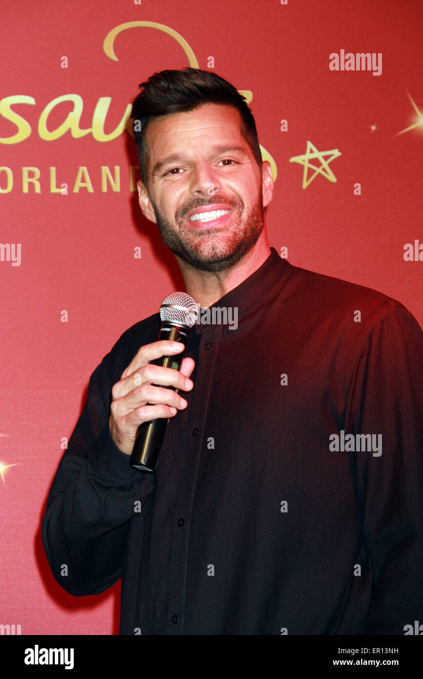 Ricky Martin unveils his wax figure at Madame Tussauds at The Venetian ...