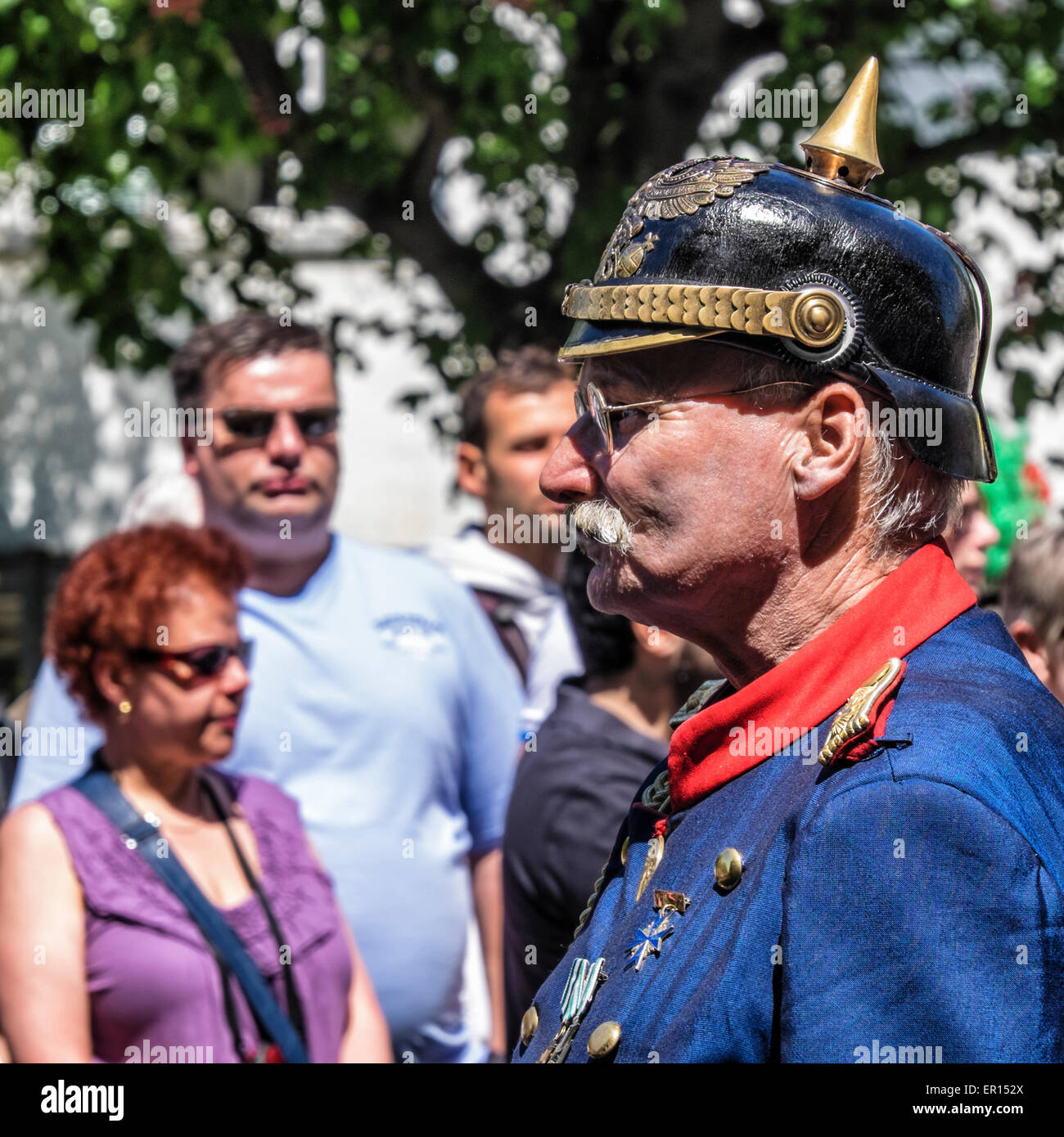 Old Berlin Costume High Resolution Stock Photography and Images - Alamy