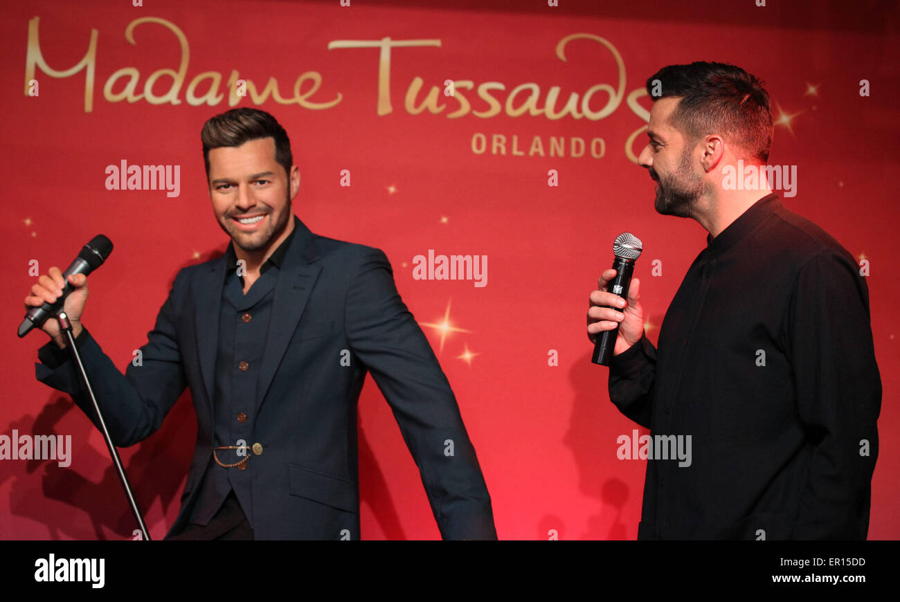 Ricky Martin unveils his wax figure at Madame Tussauds at The Venetian ...