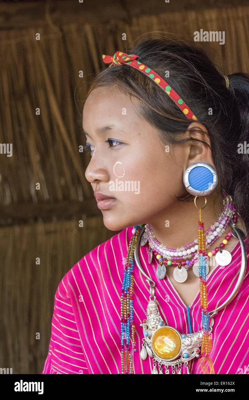 Palong tribe hi-res stock photography and images - Alamy