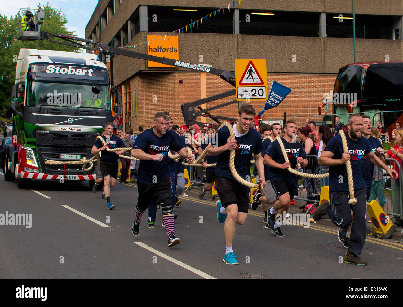 Guinness truck pull world record attempt hi-res stock photography and ...
