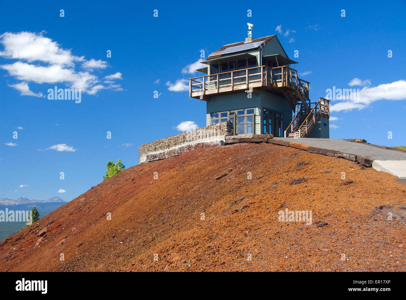 Lava Butte Lookout, Newberry National Volcanic Monument, Oregon Stock ...